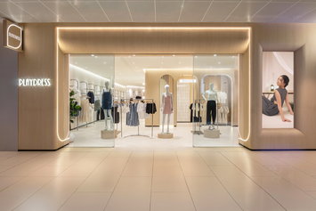 Store Locator – PLAYDRESS